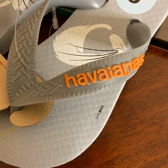 Havaianas | Shoes | Nwt Havaianas Bugs Bunny Flip Flop Sandals | Poshmark